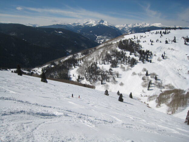 Vail Review - Ski North America's Top 100 Resorts