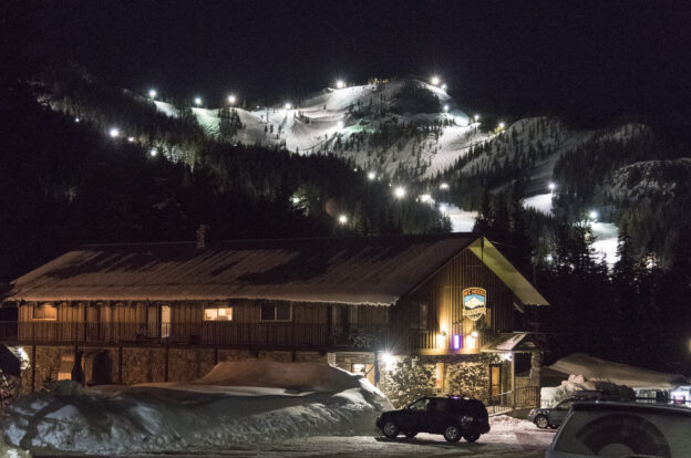 Mt. Hood Skibowl Review - Ski North America's Best 100 Resorts
